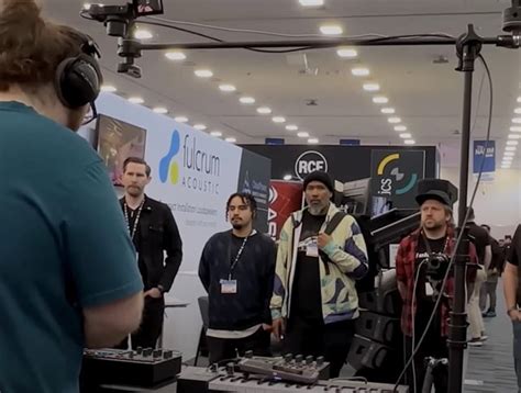 Timthetatman Tells Cod To Remove His Operator For Nickmercs R 8biteric