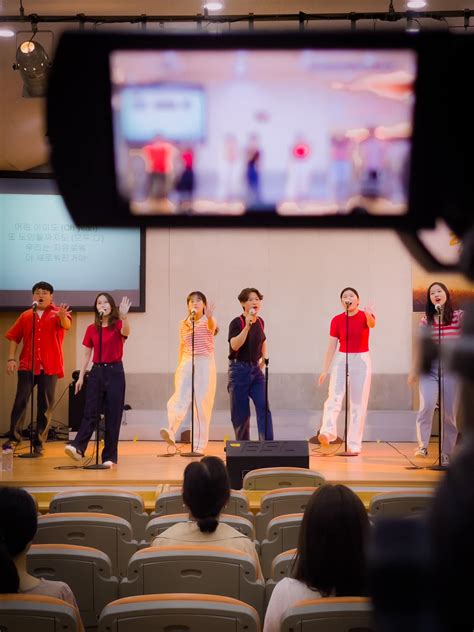 한국컨티넨탈싱어즈 샬롬 뜨거운 열기와 넘치는 기쁨으로 한국컨티넨탈싱어즈의 찬양가운데 함께