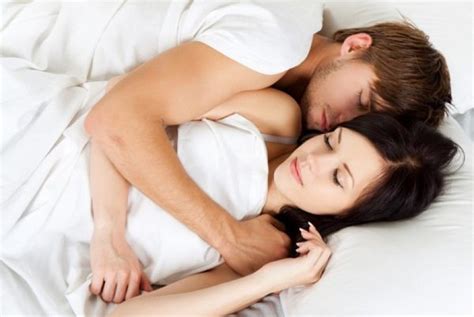 Berhubungan Seks Bikin Langsing Dan Sehat Orbit Metro