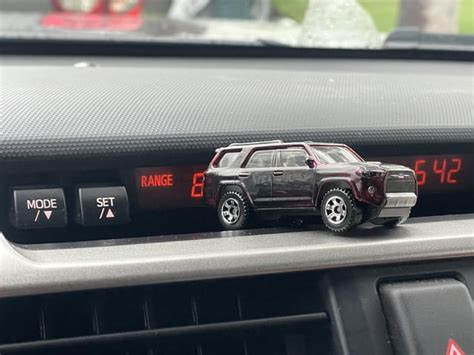 So Ahh Anyone Else Rock A Mini Runner On Their Dash R4runner