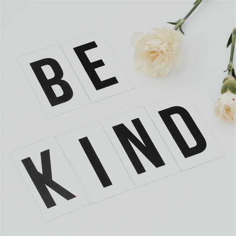 This Is What Its Like To Be A White Passing Person Of Color The Doe