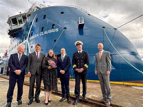 Fotofamiliaentregacsovwindeaclausius