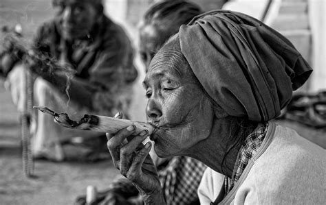Cheroot Foto And Bild Asia Myanmar Portrait Bilder Auf Fotocommunity