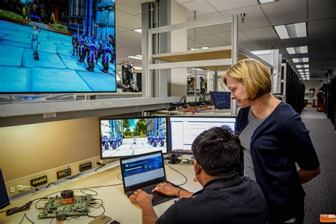 Legit Reviews Exclusive Lisa Pearce Interview On Intel Graphics Software Legit Reviews