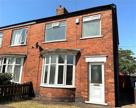 Scunthorpe Dn16 3 Bed Semi Detached House £695 Pcm £160 Pw