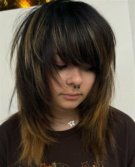 17 Emo Shag Haircuts For All The Scene Girls In 2024 In 2024 Short