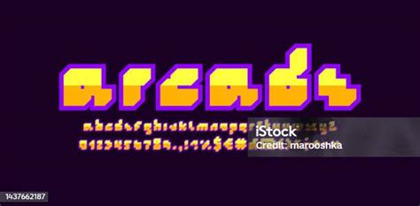 3d 픽셀 글꼴 알파벳 또는 서체 문자 및 숫자 세트는 복셀 스타일 벡터 일러스트레이션 10eps 3차원 형태에 대한 스톡 벡터 아트 및 기타 이미지 Istock