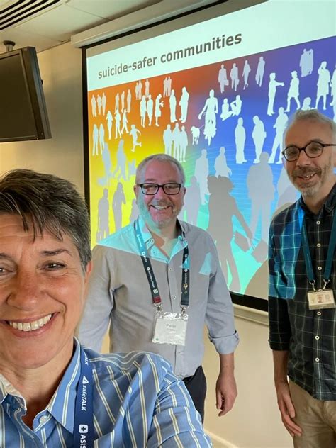 Great Team Delivering Asist Suicide Intervention Training Jackie Stamp