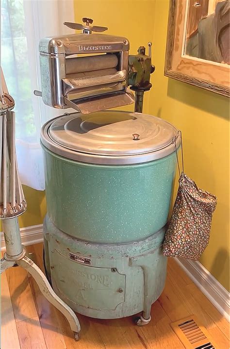 Old Timey Washing Machine The Worlds Largest Washing Machine