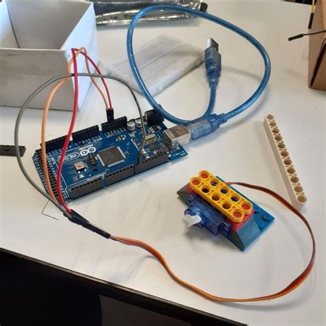 Control De Servo Con Arduino
