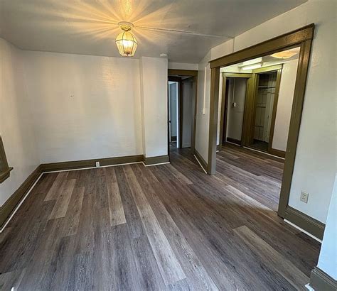 105 N Hamilton Sandy Mcfiddish Llc 105 N Hamilton St Ypsilanti Mi Zillow