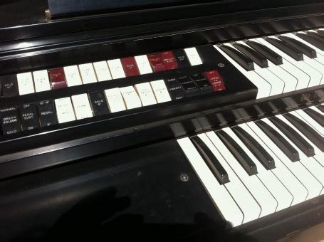 Kostenlose Foto Technologie Kirche Schwarz Bibel Musikinstrument