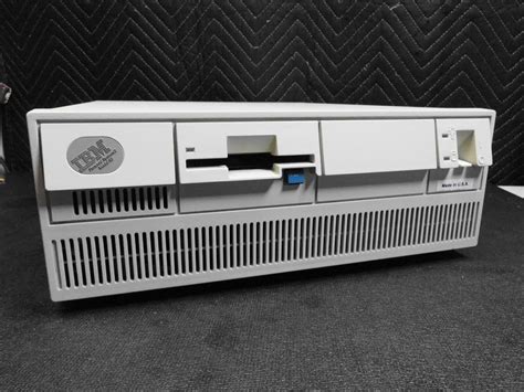 Ibm Ps 2 Model 50 Vintage Retro Computer Ineedths