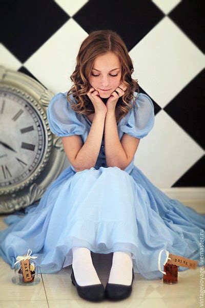 Waiting Nervously For Arrival Of Her First Sissy Tumbex