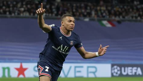 Mamá De Mbappé Niega Principio De Acuerdo Con El Psg