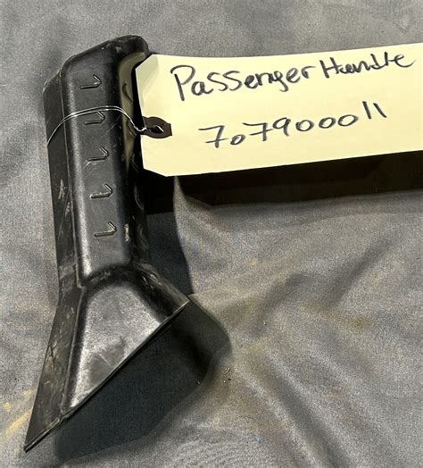 Used Can Am Maverick X3 Utv Passenger Handle Part 707900011