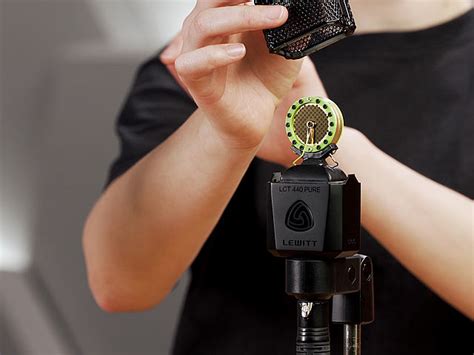 How Does A Microphone Work LEWITT