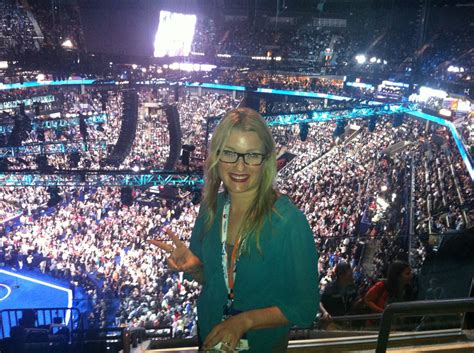 Column A Review RNC V DNC Tina Dupuy
