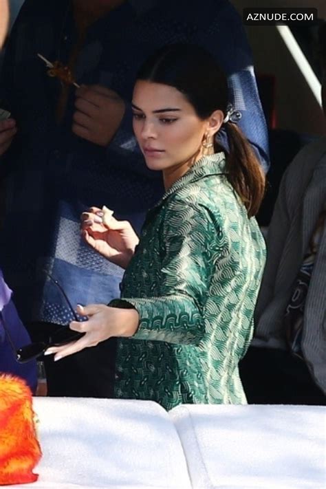 Kendall Jenner Flaunts Her Sensational Figure While Lounging On The