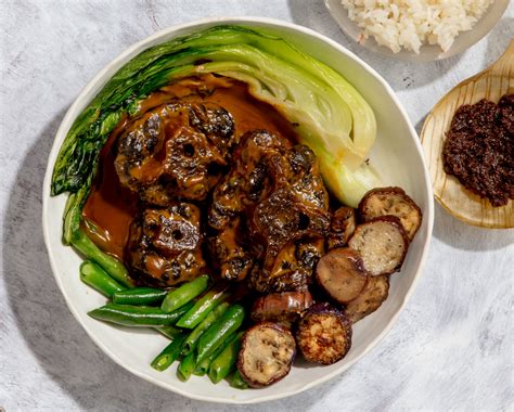 Kare Kare Filipino Oxtail Vegetable And Peanut Sauce Stew