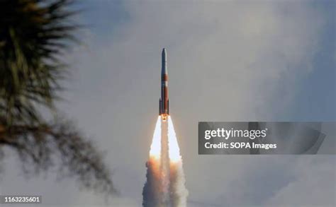 Cape Canaveral Space Launch Complex 37 Photos And Premium High Res