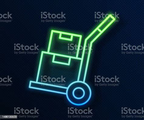 빛나는 네온 라인 핸드 트럭과 상자 아이콘은 파란색 배경에 분리되어 있습니다 돌리 기호입니다 벡터 나무 기둥에 대한 스톡 벡터 아트 및 기타 이미지 Istock