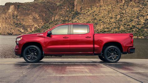 2025 Chevrolet Silverado 1500 Review Pricing And Specs