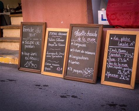 Restaurant A Macciotta La Maison De La Langouste Port De Centuri Cap