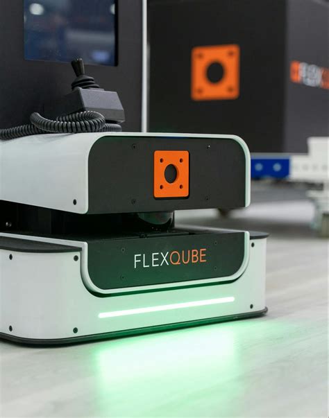 Autonomous Robots And Innovation In Intralogistics Flexqube