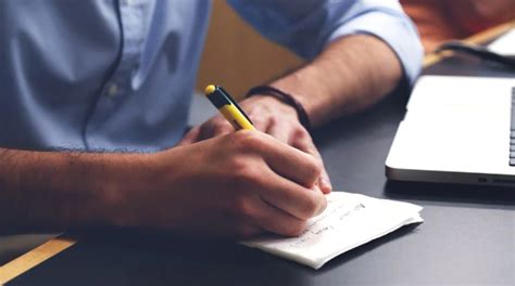 Administrasi Perkantoran Pengertian Tujuan Fungsi Dan Ruang