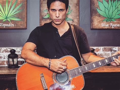 Aaron Andreu Lanza La Maquina Bravo Revista