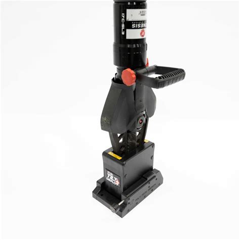 Genesis Combi Tilt N Deploy™ Mounting Bracket Polytech America