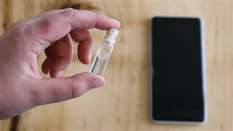 5 Potential Methods On How To Remove Liquid Screen Protector Safely 2024 Special Solution For