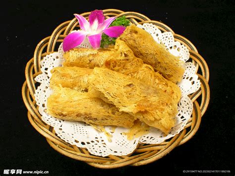 娘惹山药卷摄影图传统美食餐饮美食摄影图库昵图网
