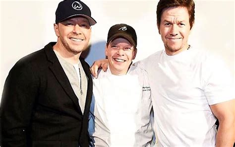 How Many Wahlberg Brothers Are There