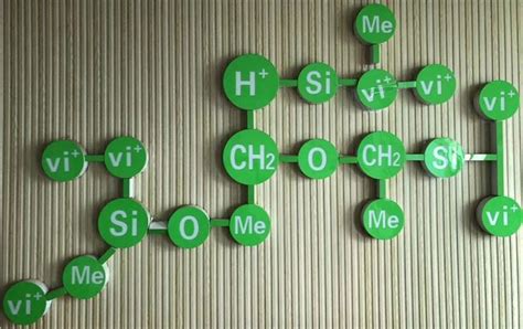 실리콘 고무 공급 업체 제조 업체 공장의 중국 특성 도매 가격 Yirun