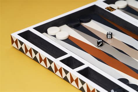 보드 게임 주사위 놀이 주사위와 함께 주사위 놀이 를 엽니 다 쌍에 대한 스톡 사진 및 기타 이미지 쌍 검은색 경기 스포츠 Istock