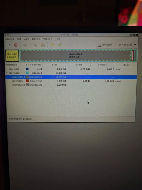 Cant Resize Partition With Gparted Live What Am I Doing Wrong Rlinuxquestions