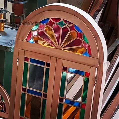 شیشه رنگی نگار جام 09132887344 تولیدکننده شیشه رنگی شهریار