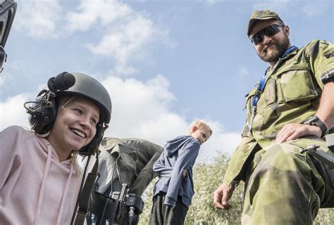 Armén 500 år Firande På Gärdet Soff