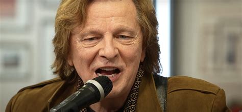 Daniel Popović Predstavlja Emotivnu Baladu Kano Kastigan Pjesmu