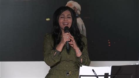 Pourquoi Aznavour Концерт на Хасмик Харутюнян Youtube