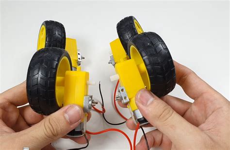 Remote Control Car Using Arduino Board By Callmelee Download Free Stl