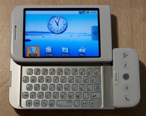 How The Worlds First Android Phone Was Blown Away By The Iphone