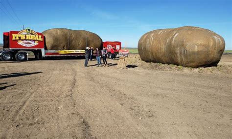 Youve Seen The Big Idaho Potato Now Spend The Night Inside Idahos