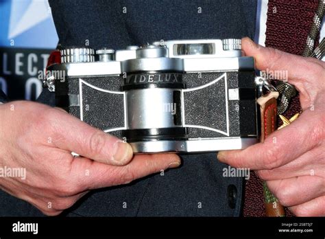 Ca 02nd Feb 2025 Widelux Camera At Arrivals For 52nd Annual Saturn