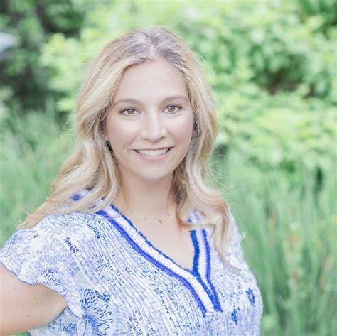 Amanda Mclaughlin Books Biography Latest Update