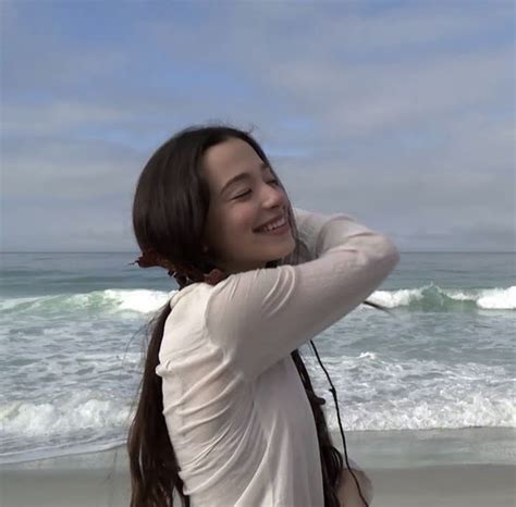 Mikey Madison Crush Feminino Garotas Bonitas Scream Filme