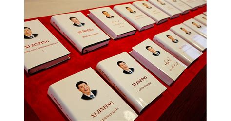Първият том на книгата „Управлението на Китай“ е издаден на български език