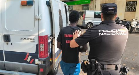 Detenido En Palma Un Hombre Acusado De Más De 60 Robos En Vehículos